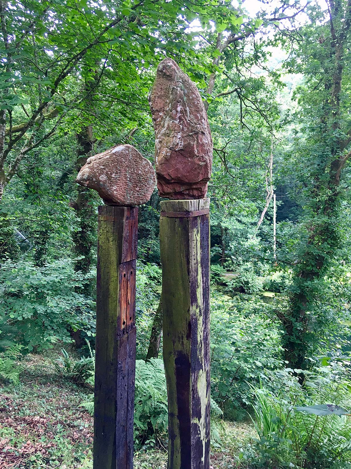 Garden Art: Stones on Rustic Plinths – Susan Rushton