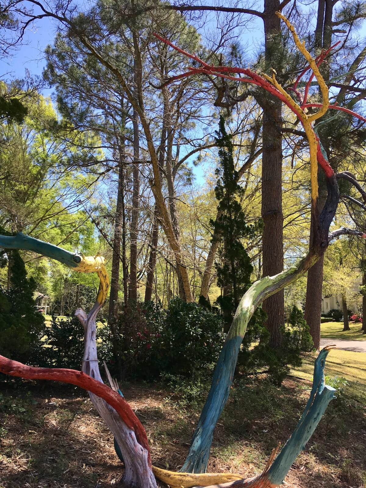 Keeping Fondren Funky: Tree Art by Bill Taylor – Susan Rushton