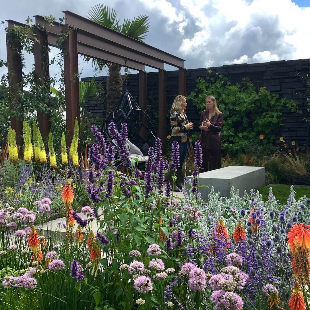 Never Heard of Cramscaping? Check Out Tatton’s Bold, Joyful Show Garden ...
